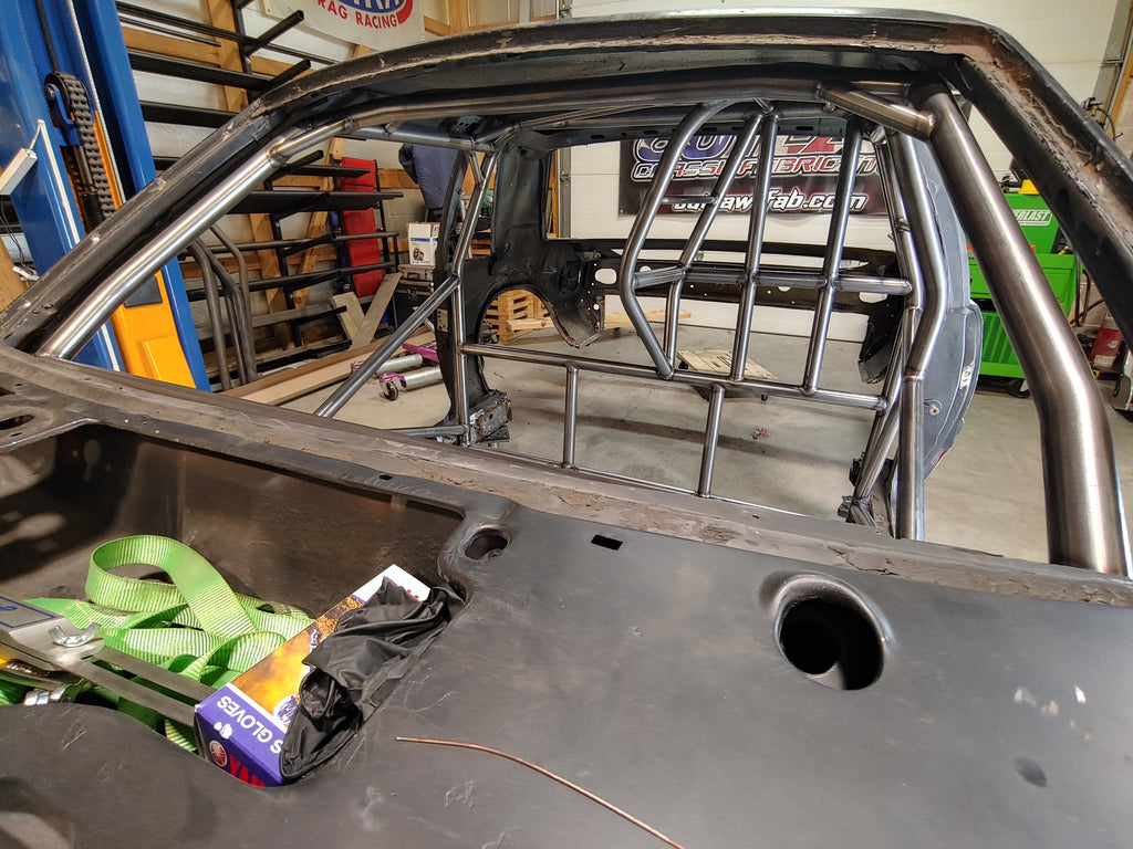BENT & NOTCHED 25.3/25.2 roll cage 79-93 Mustang – Outlaw Chassis ...