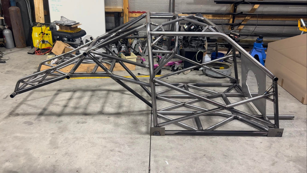 BENT & NOTCHED 25.3/25.2 roll cage 79-93 Mustang – Outlaw Chassis ...